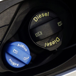 Volkswagen Adblue Refill (DEF) - CAR MOTOR OIL